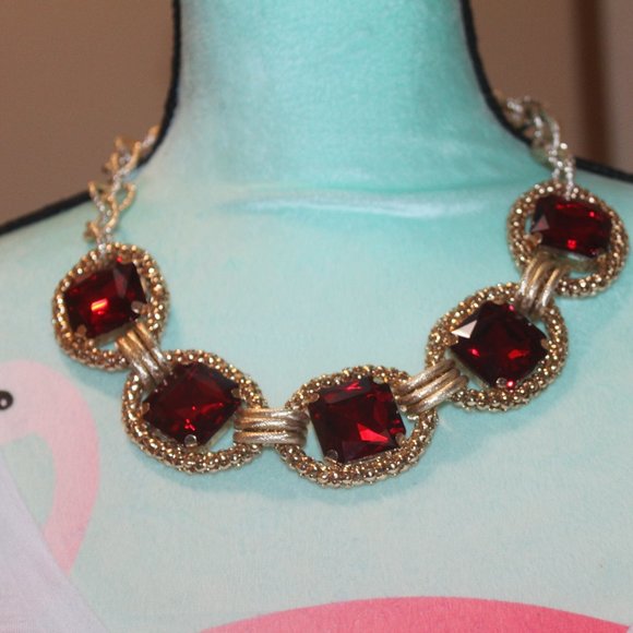 teri2037 | Jewelry | Nwtags Gold Tone Chain Red Rhinestone Necklace ...